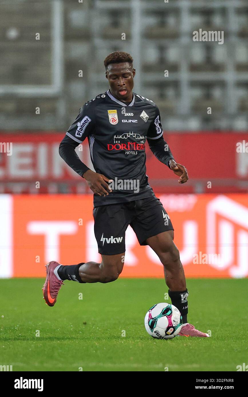Austrian Bundesliga football match between Grazer AK 1902 and SCR ...