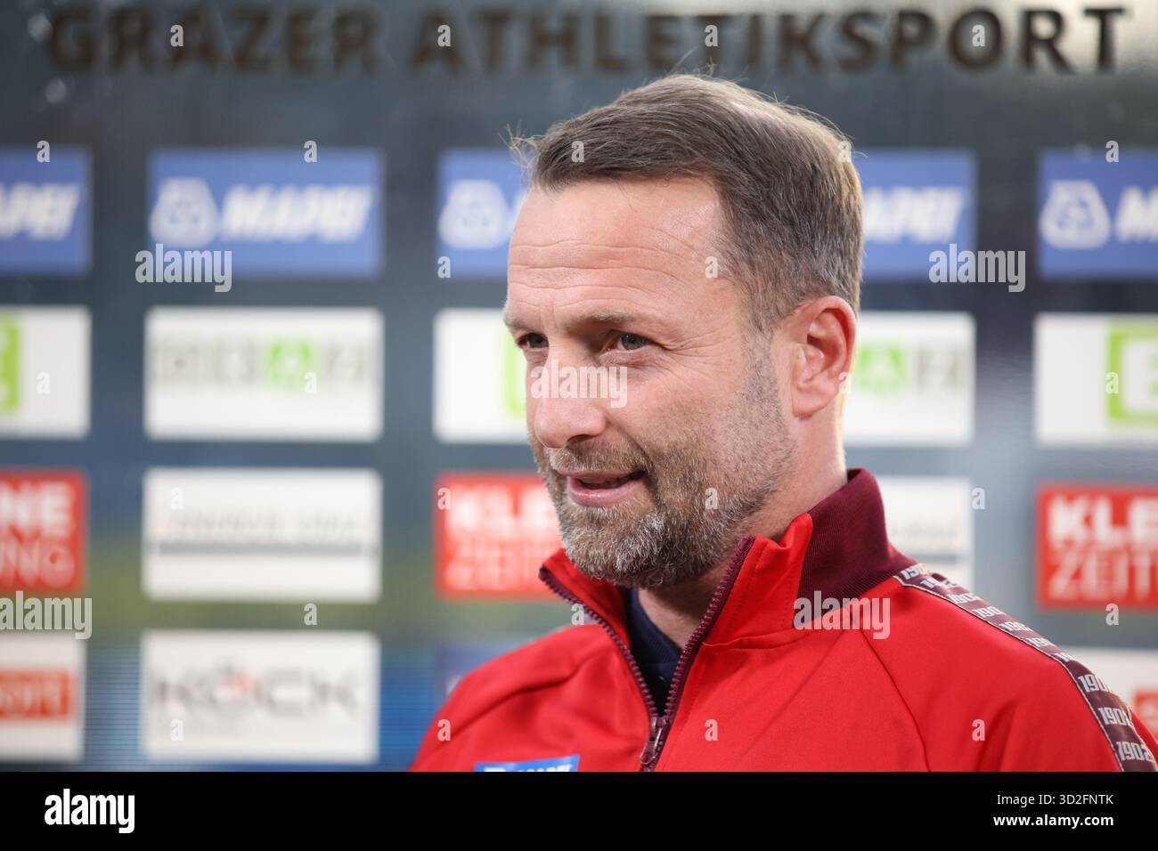 Austrian Bundesliga football match between Grazer AK 1902 and SCR ...