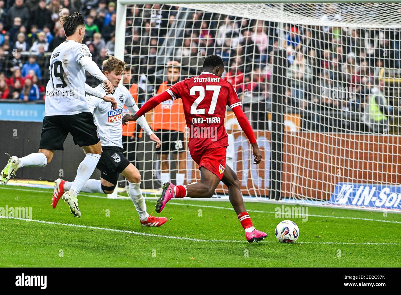 01.11.2025, Donaustadion, Ulm, GER, 3. Liga, SSV Ulm 1846 vs Stuttgart ...