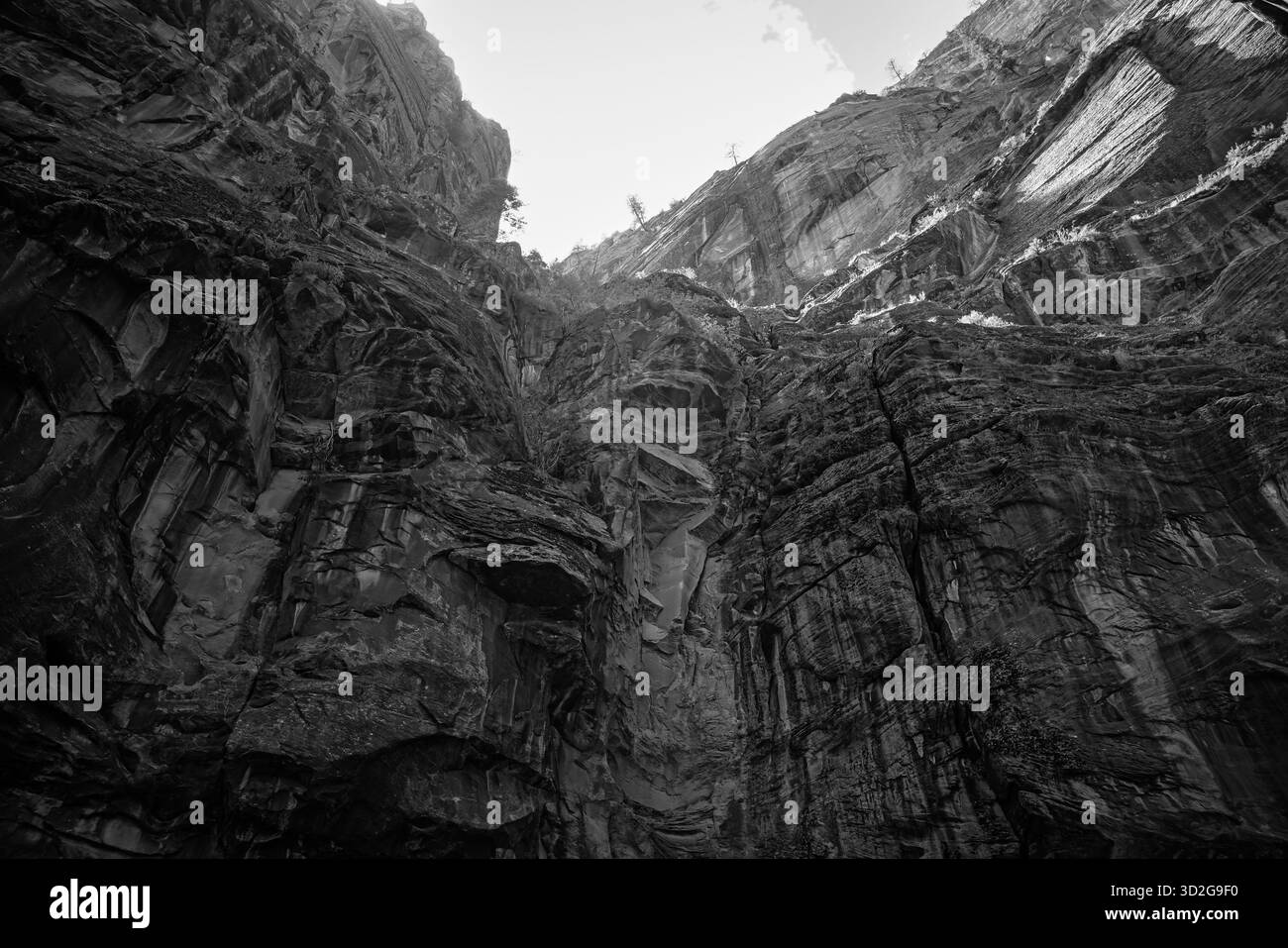 Walls shadows textures Black and White Stock Photos & Images - Alamy