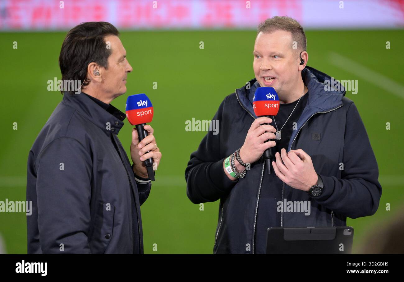from left Moderator Sebastian Hellmann (Sky), Commentator Wolff ...