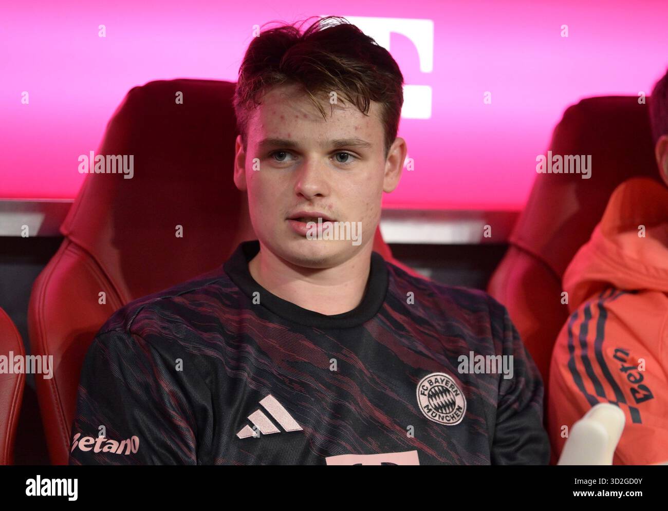 Goalkeeper Jonas Urbig (Bayern) Munich, November 1, 2025, Soccer ...