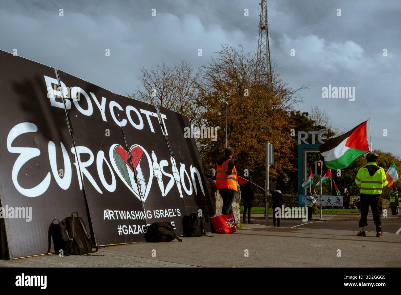 Dublin, Dublin, Ireland. 1st Nov, 2025. Boycott Eurovision Artwashing s ...