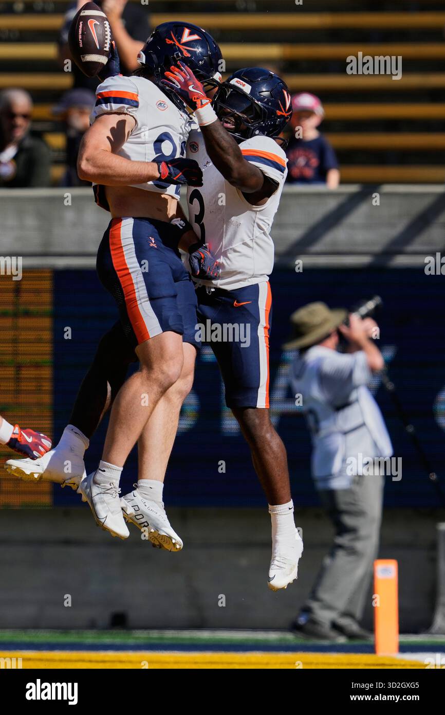 Virginia running back J'Mari Taylor (3), right, celebrates with wide ...
