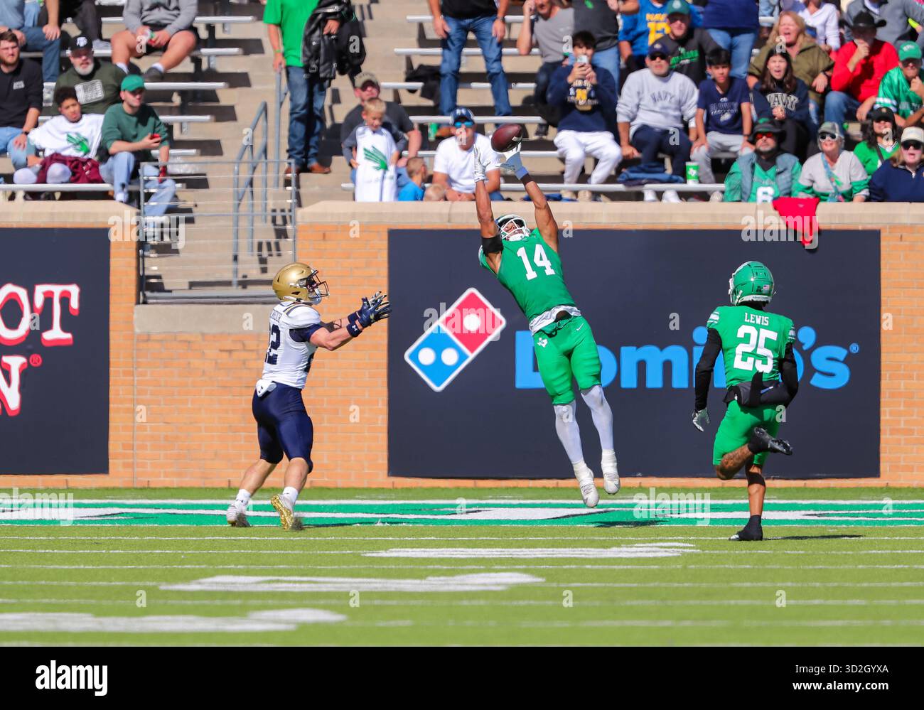 November 01, 2025:.North Texas Mean Green safety Quinton Hammonds (14 ...