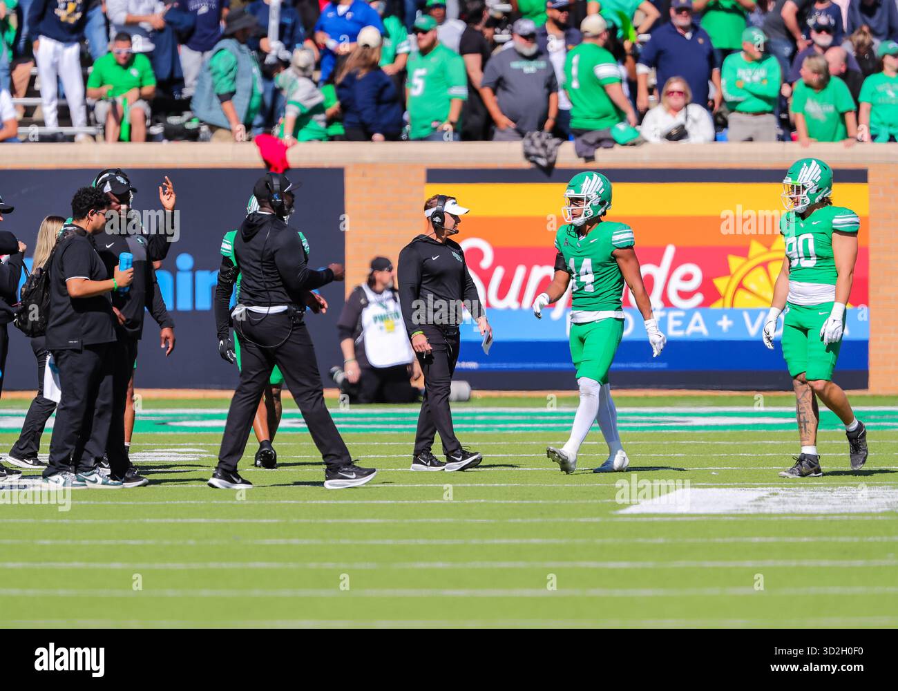 November 01, 2025:.North Texas Mean Green head coach Eric Morris and ...