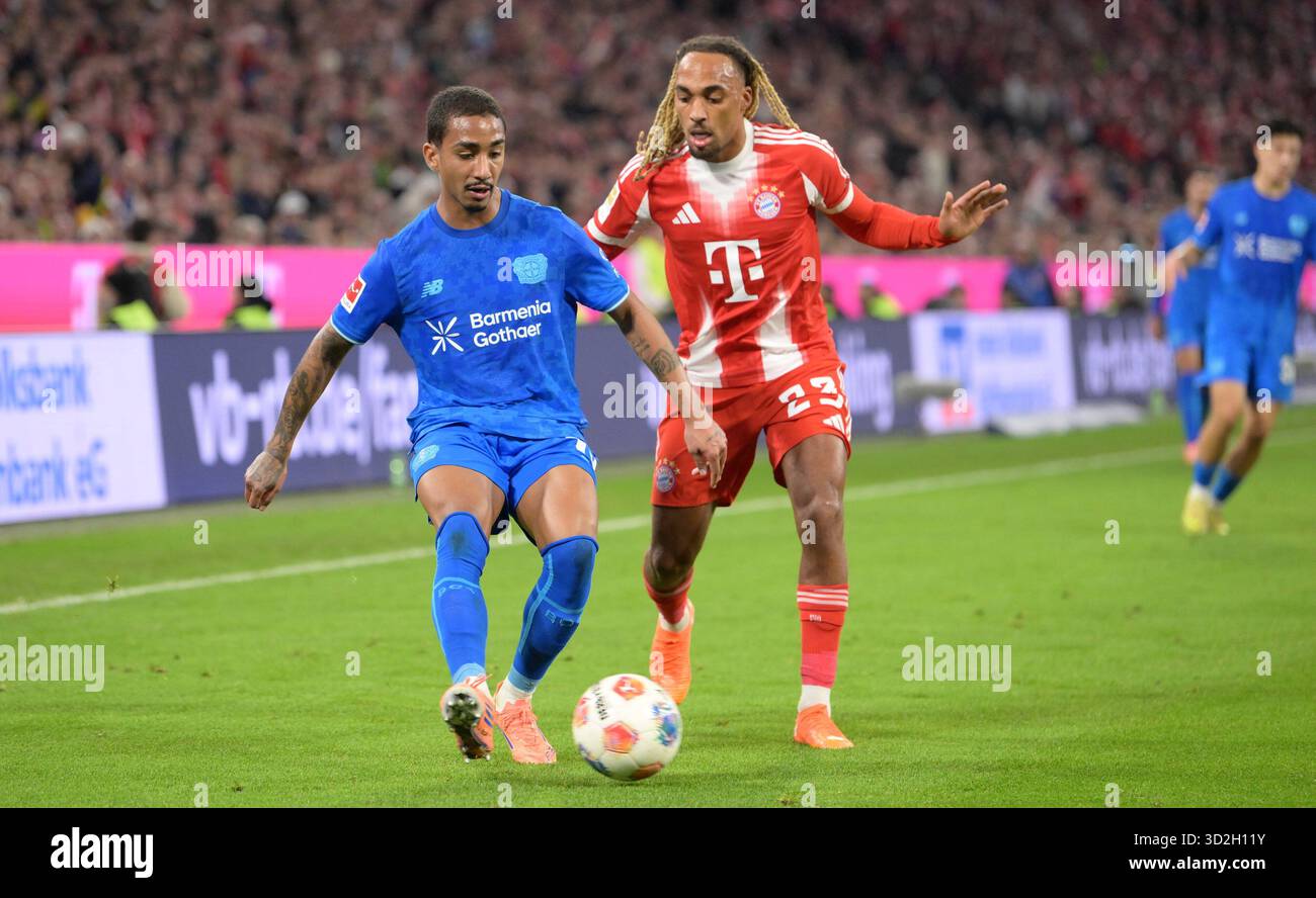 from left: Arthur, Sacha Boey (Bayern) Munich, November 1, 2025, Soccer ...