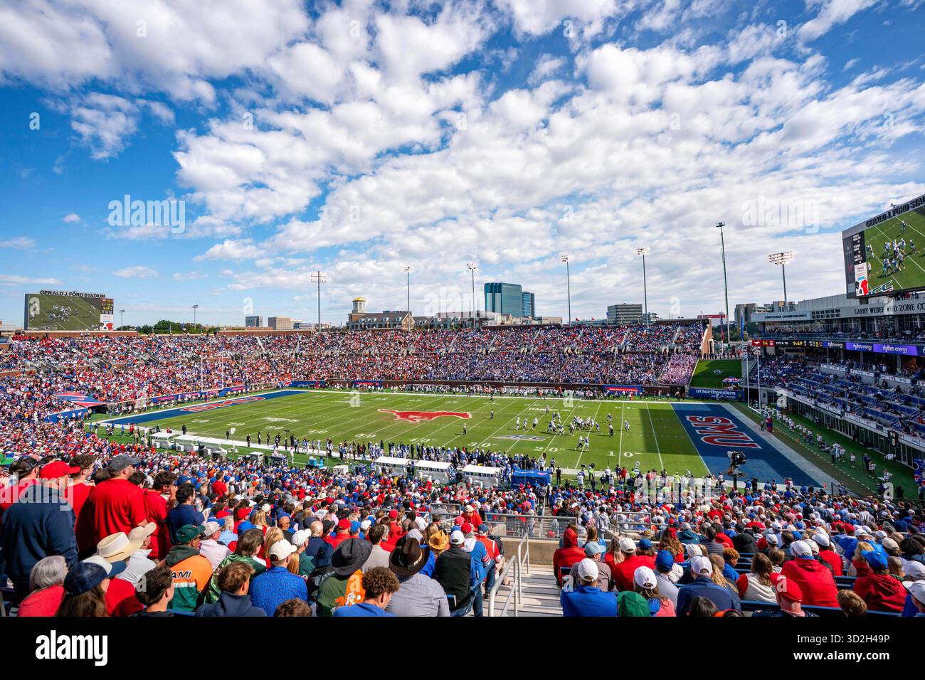 The SMU Mustangs play against the Miami Hurricanes in this overall view ...