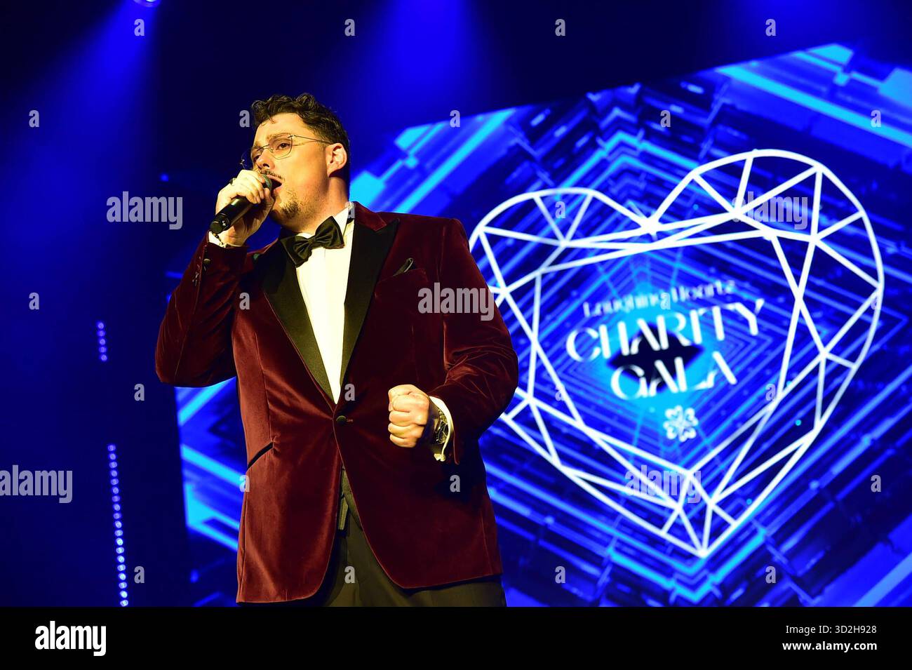 16. Laughing Hearts Charity Gala Ricardo Marinello, Lveauftritt zur 16 ...