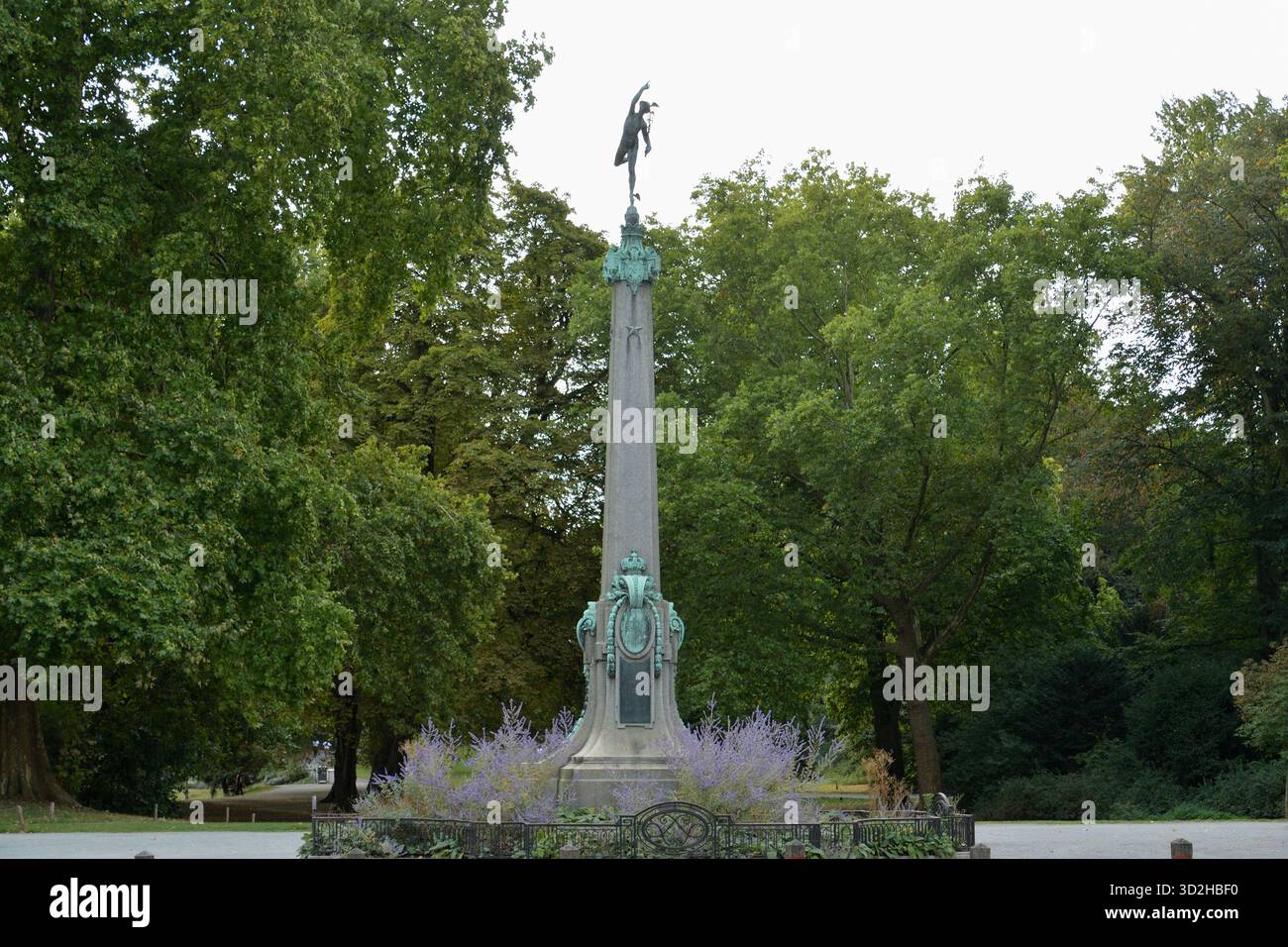 Congo monument hi-res stock photography and images - Alamy