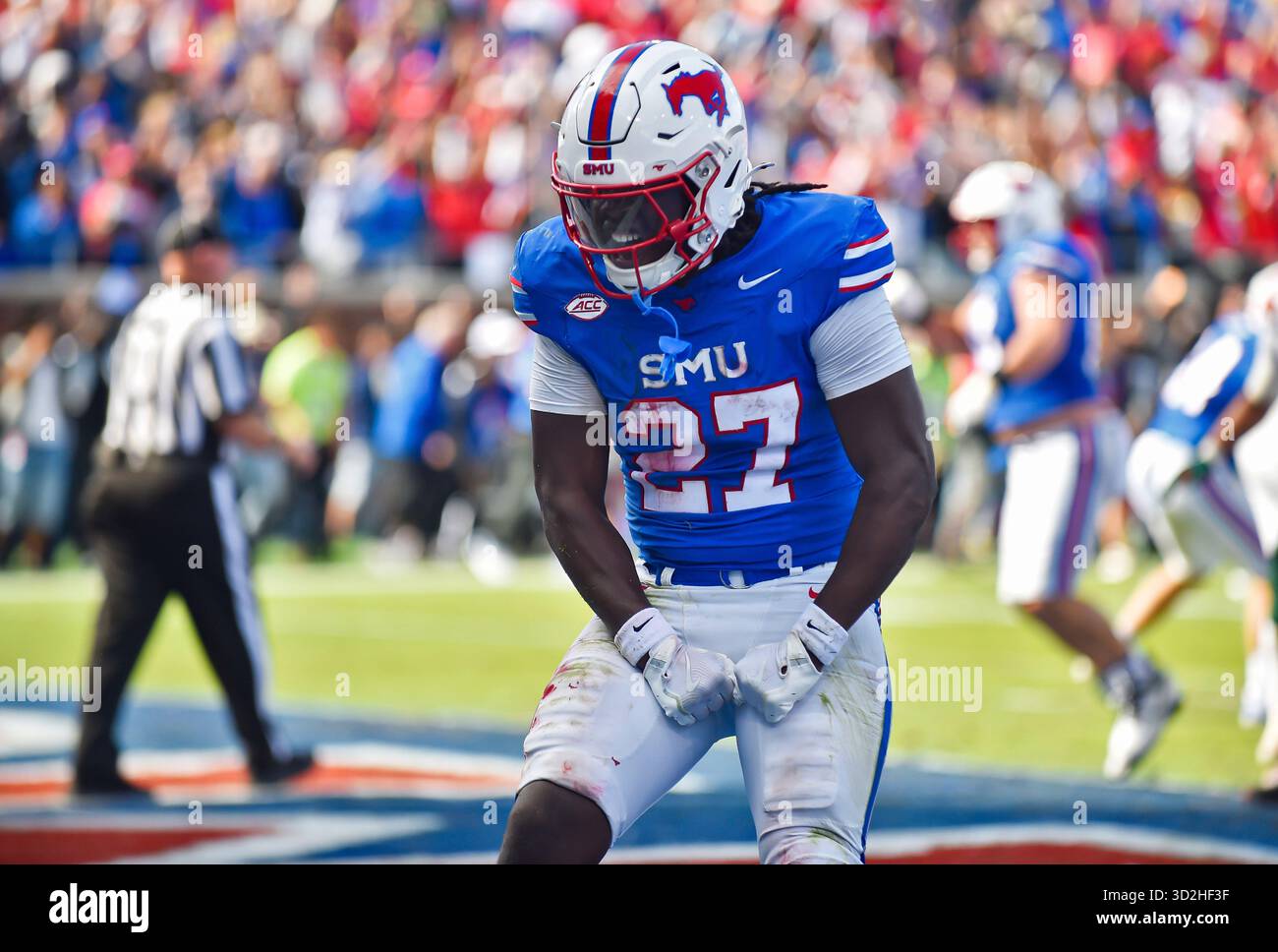 November 01, 2025: SMU Mustangs running back TJ Harden celebrates after ...
