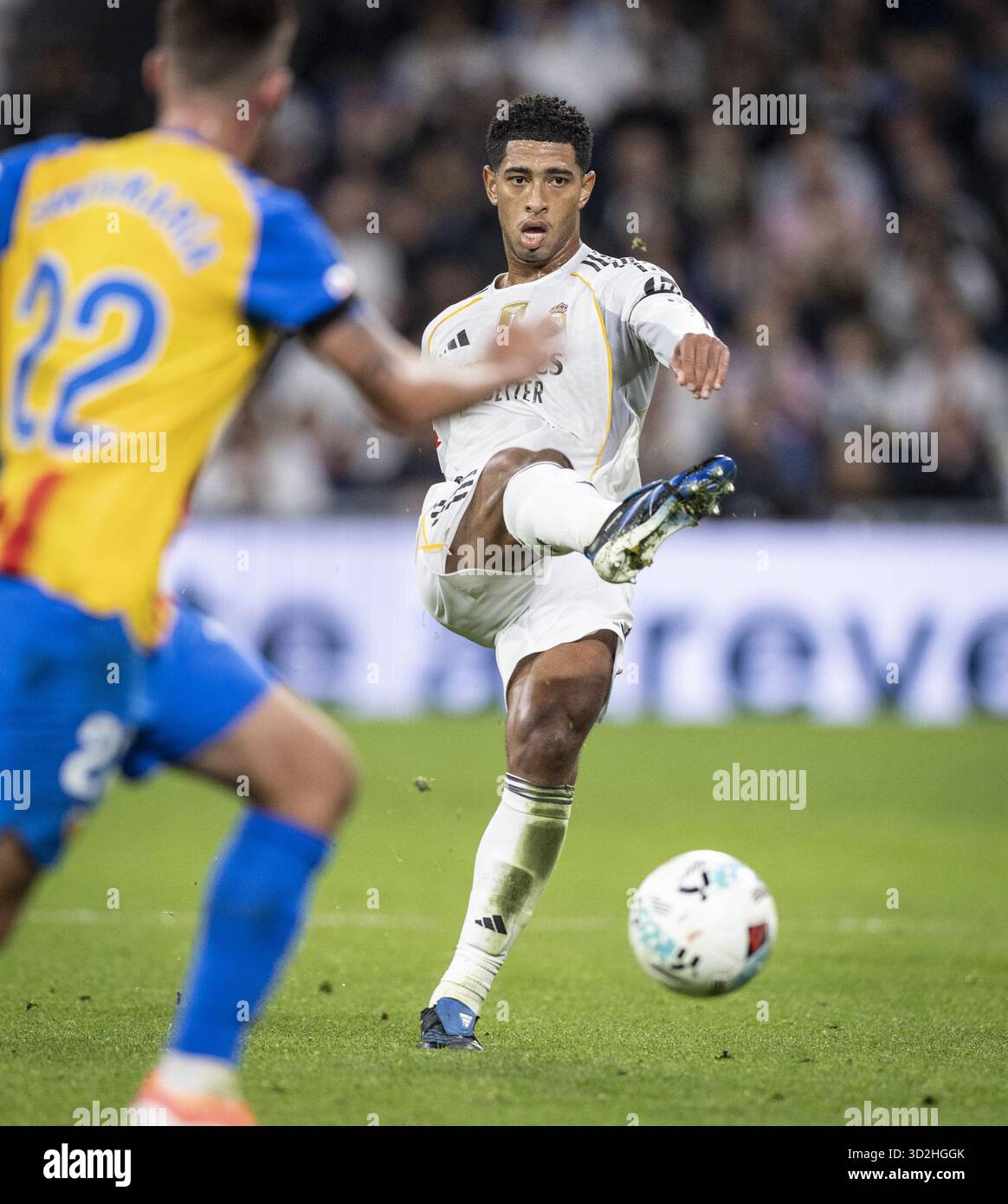 MADRID, SPAIN - NOVEMBER 1: Jude Bellingham of Real Madrid passes the ...
