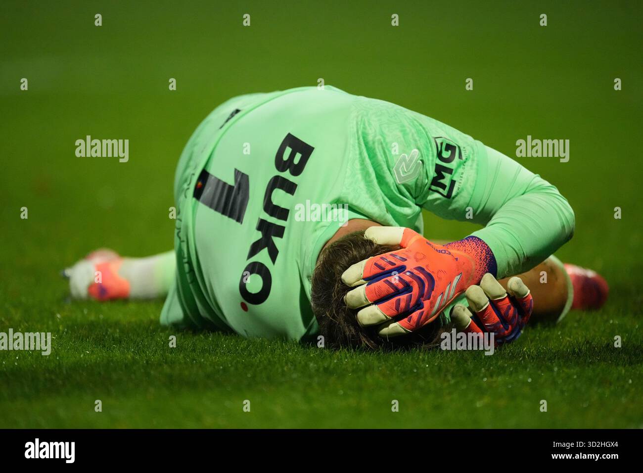 VELSEN - Ronald Koeman Jr., goalkeeper for Telstar, during the Dutch ...