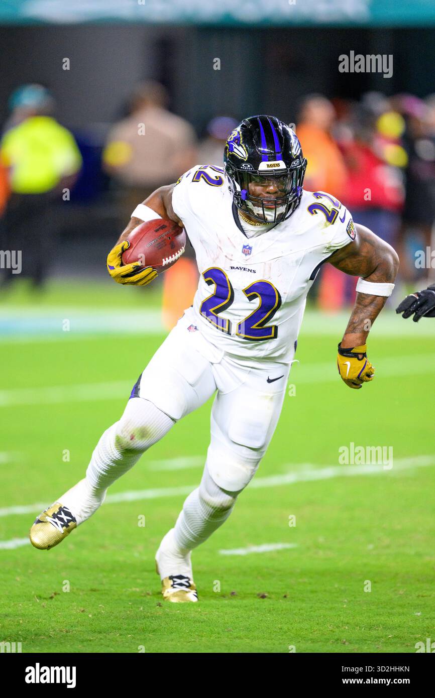 Baltimore Ravens running back Derrick Henry (22) runs with the ball ...