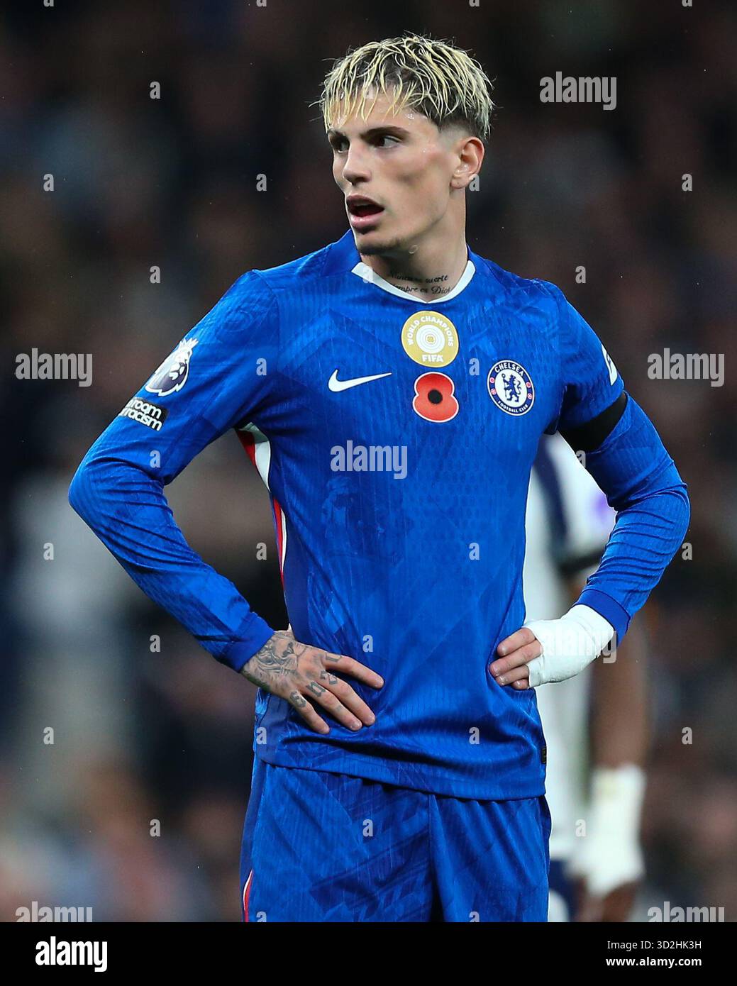 London, England, November 01 2025: Alejandro Garnacho (49 Chelsea ...