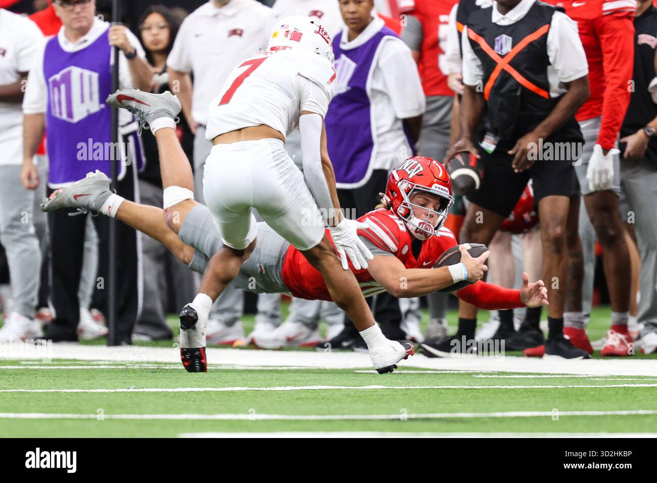 November 1, 2025: UNLV Rebels quarterback Anthony Colandrea (10) dives ...