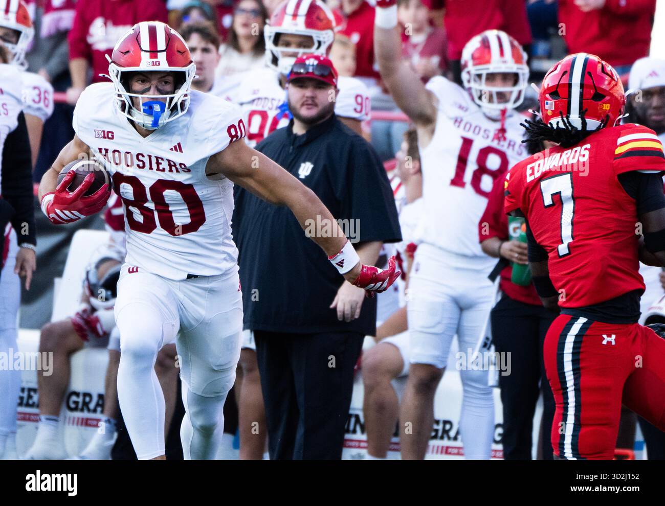 COLLEGE PARK, MD - NOVEMBER 01: Indiana Hoosiers wide receiver Charlie ...