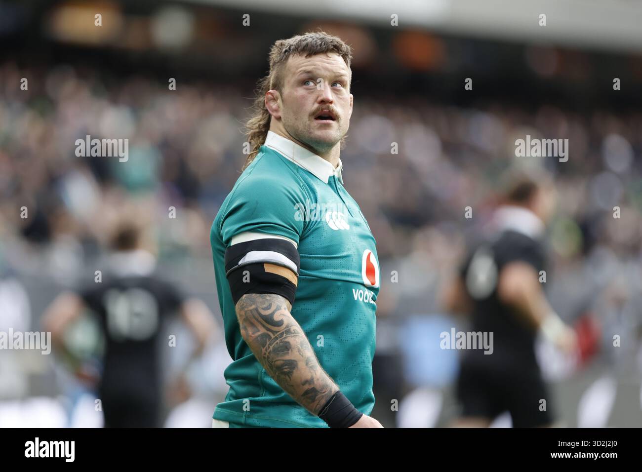 Chicago, USA, 01 Nov. 2025. Team Ireland's Andrew Porter (1) looks up ...