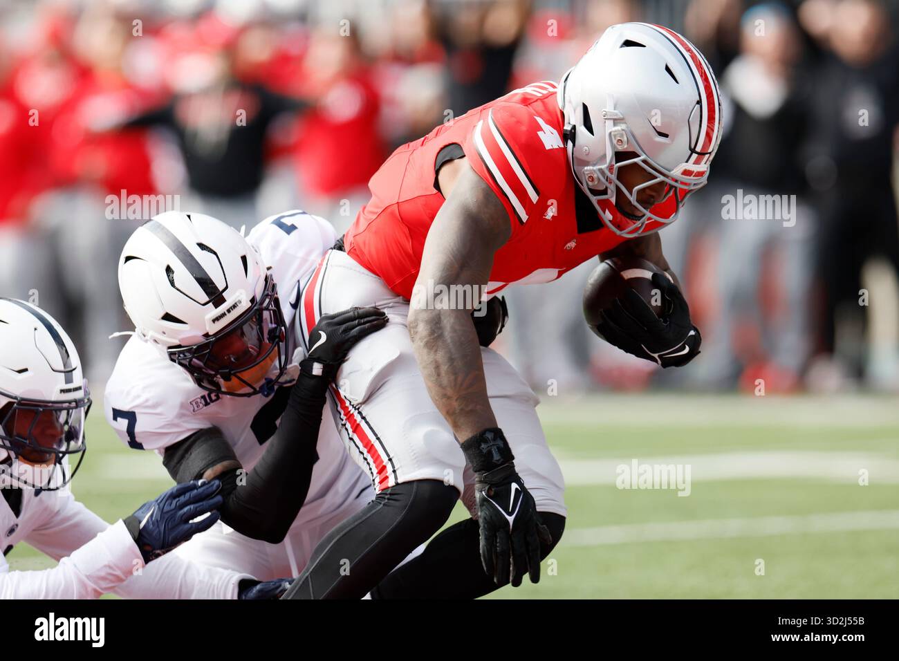 Ohio State receiver Jeremiah Smith plays against Penn State during an ...