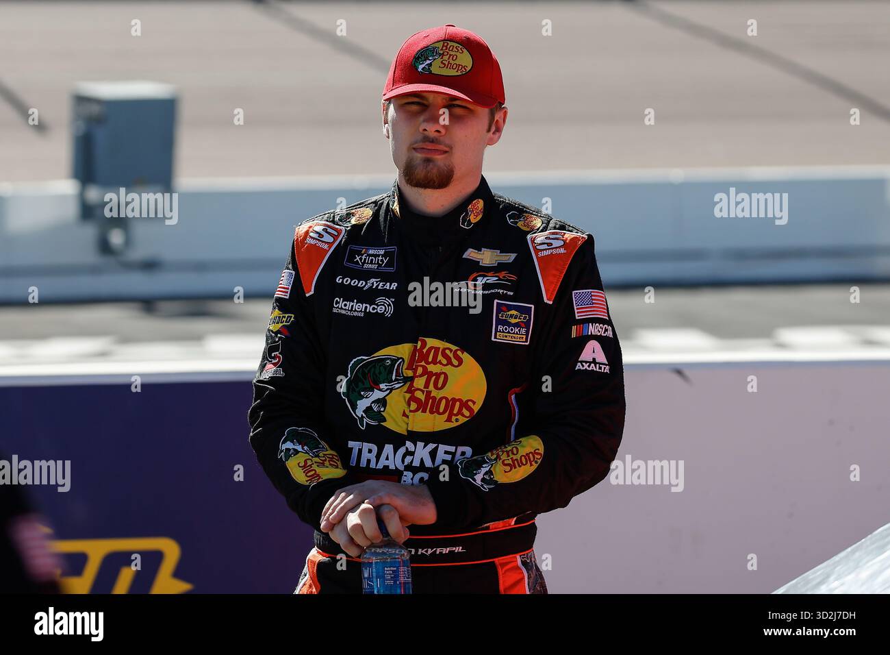 AVONDALE, AZ - NOVEMBER 01:Carson Kvapil (#1 JR Motorsports Bass Pro ...
