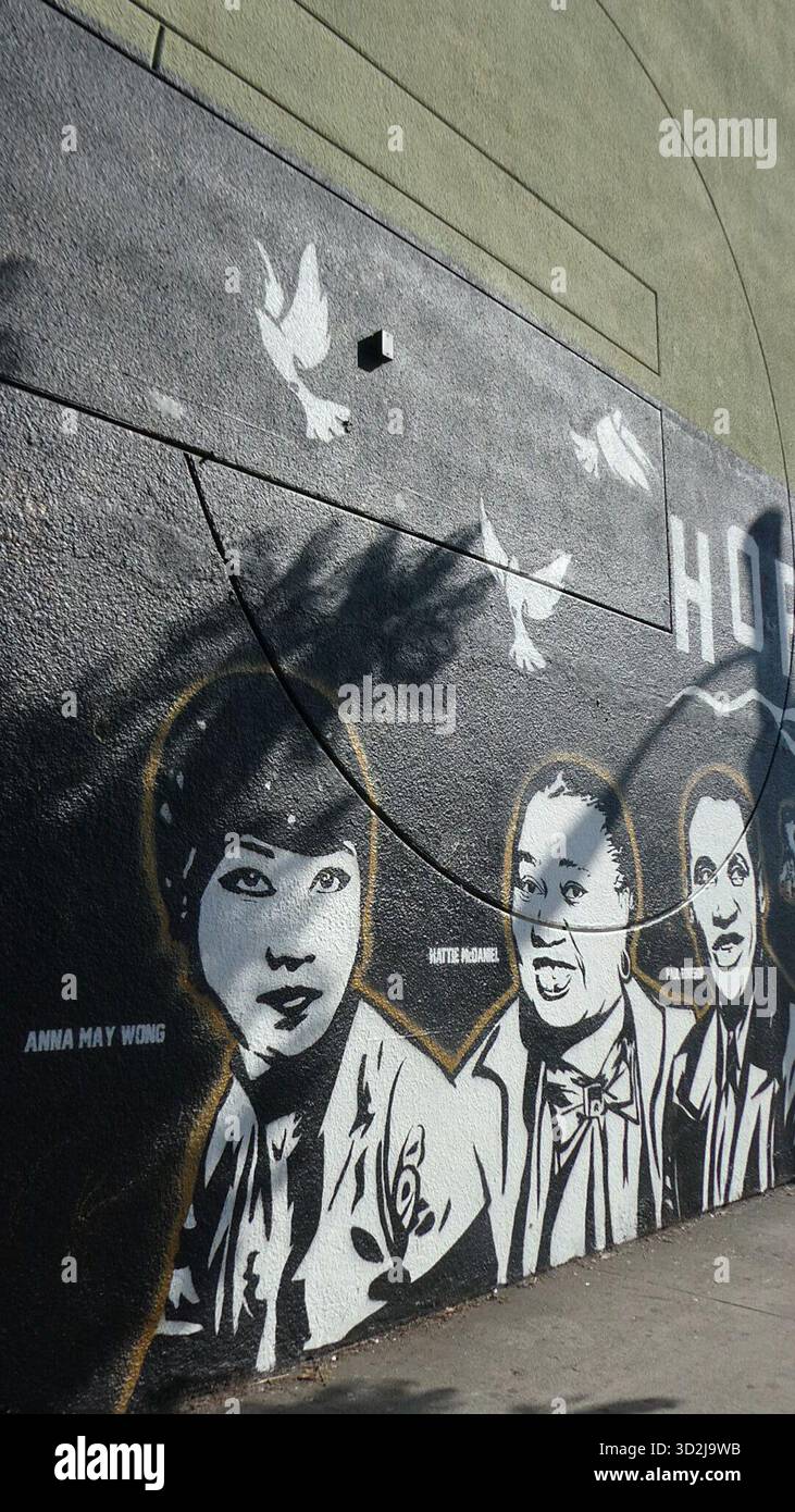Los Angeles, California, USA 1st November 2025 Hope Art Mural with Anna ...