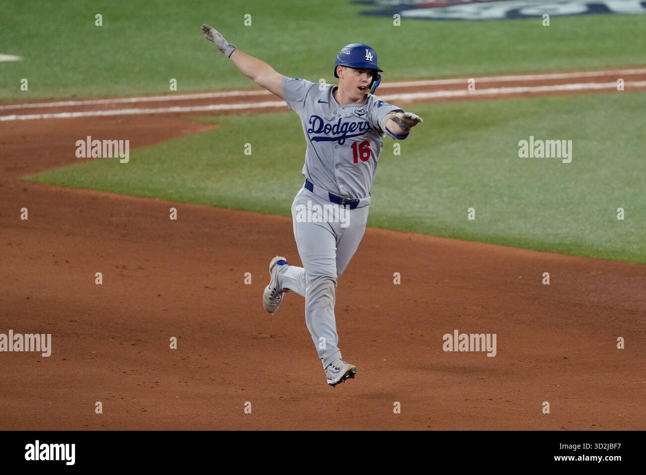 Los Angeles Dodgers' Will Smith celebrates his home run against the ...
