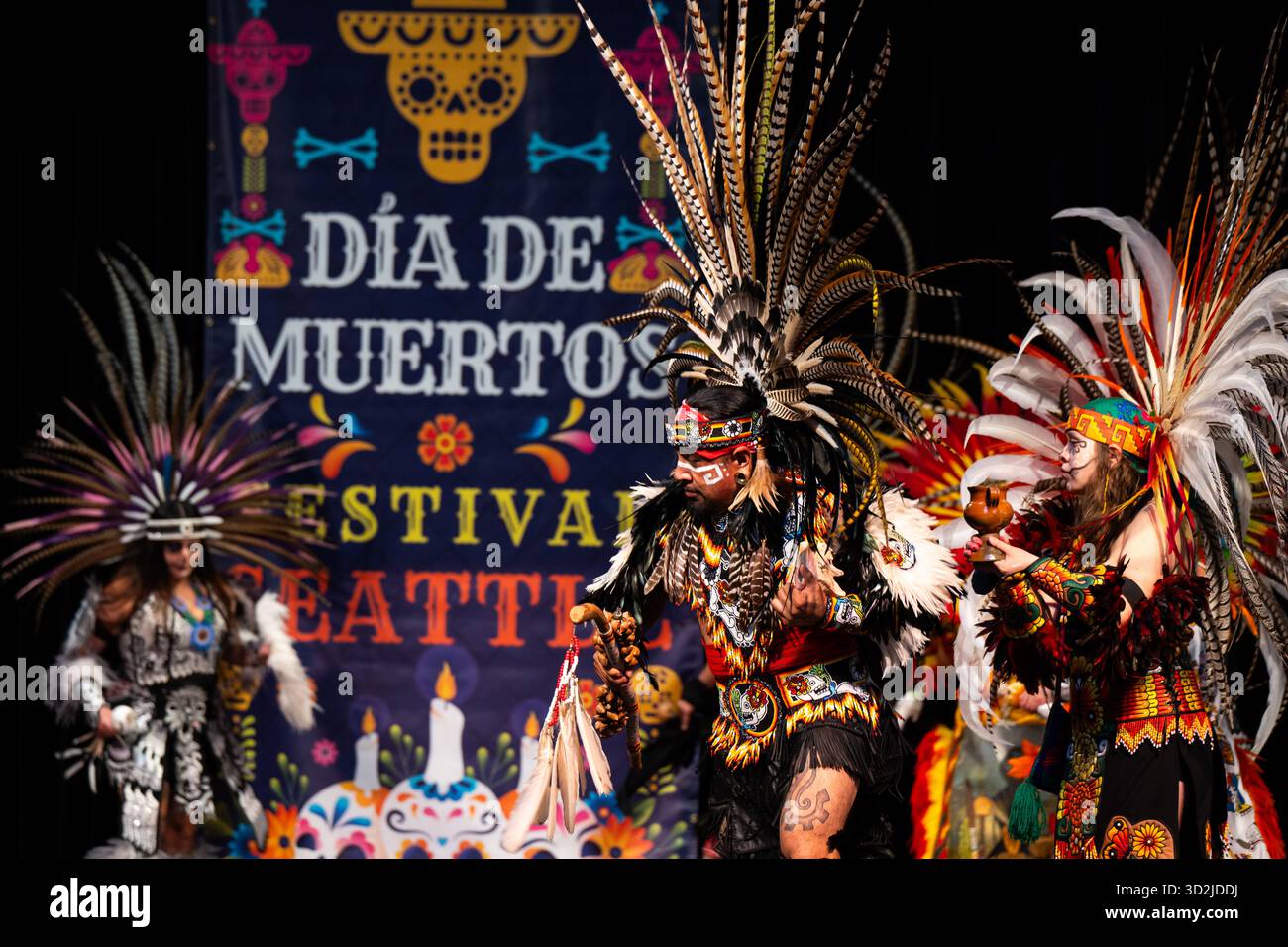 Seattle, USA. 1st Nov 2025. The two Dia De Muertos Day Of The Dead ...