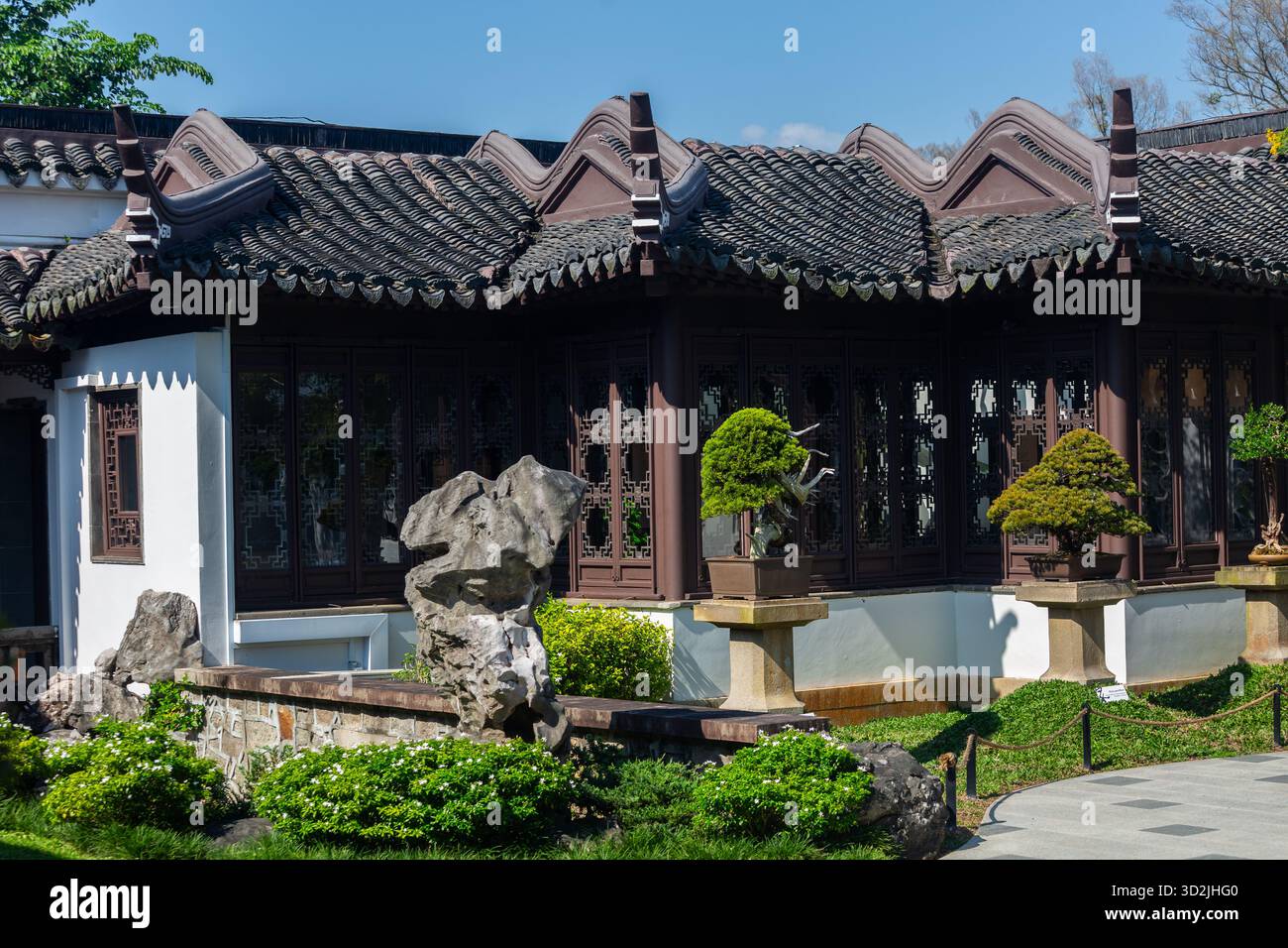 Suzhou-style traditional architecture and landscaping design of ...