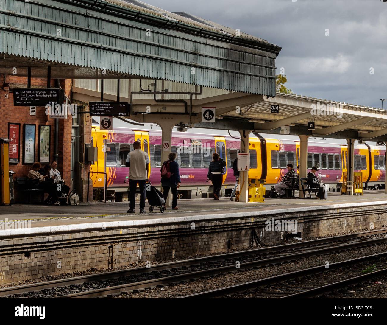 Old caboose railroad station hi-res stock photography and images - Alamy
