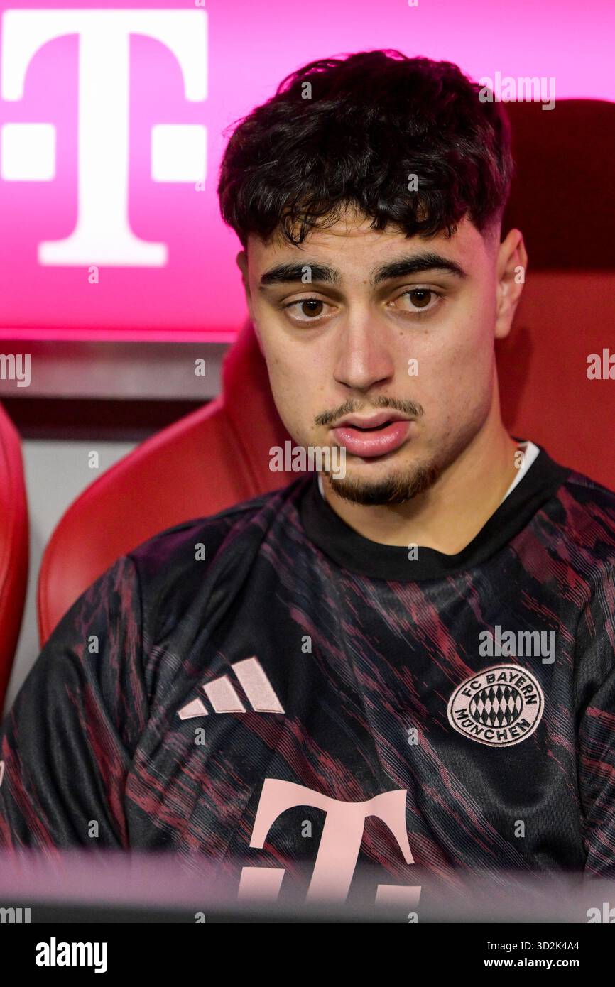 Aleksandar Pavlovic (Bayern) Munich, November 1, 2025, Football ...