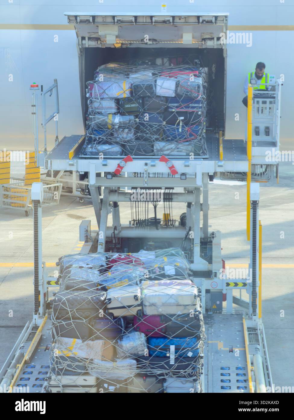 Karachi, Pakistan - October 28, 2025: Workers are loading cargo ...