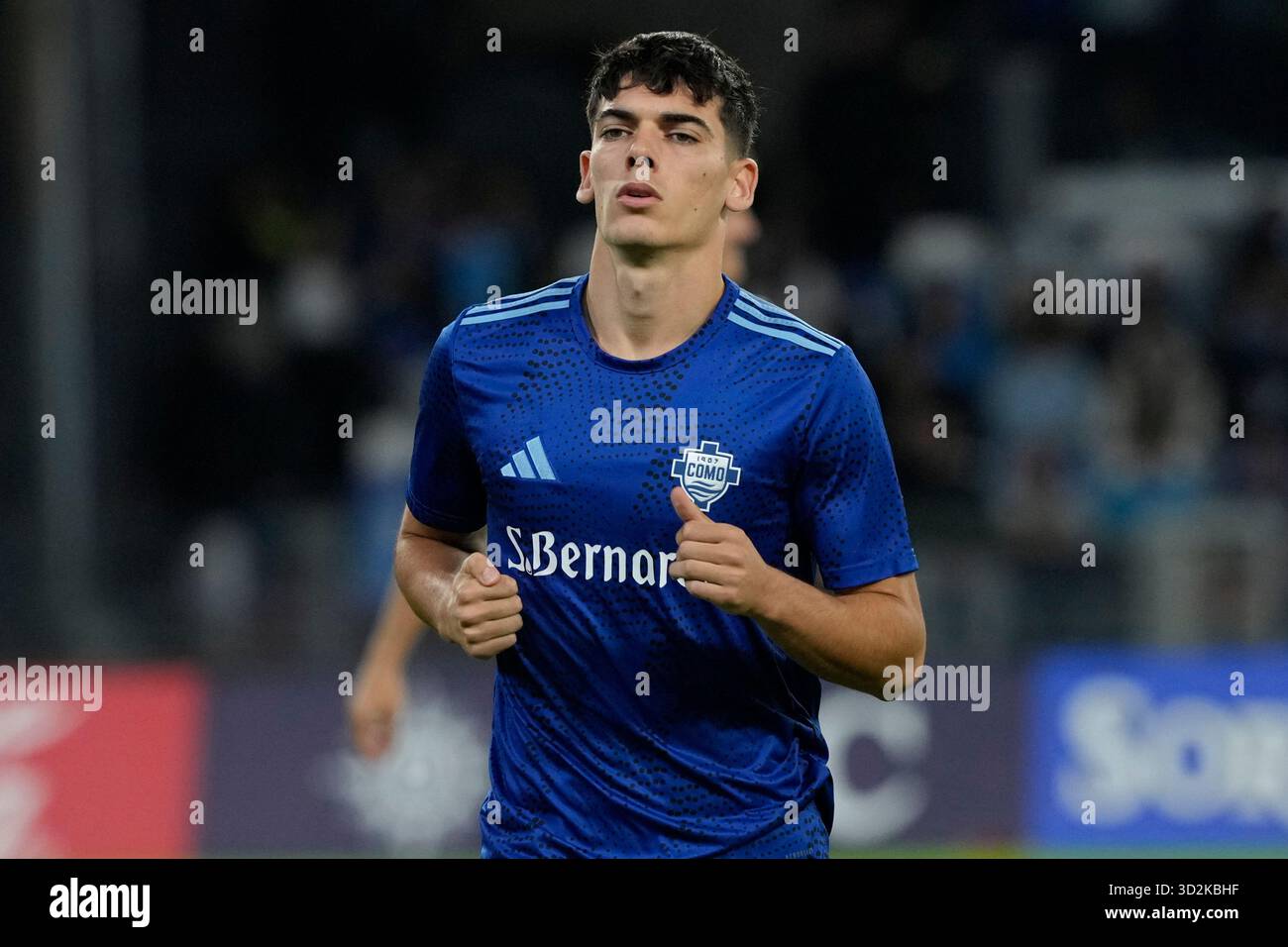 Naples, Italy. 1 Nov, 2025. Alex Valle of Como 1907 during the Serie A ...