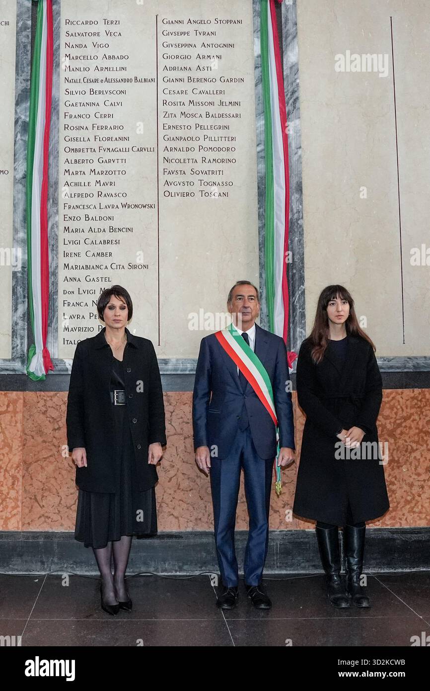 Elena Buscemi, Giuseppe Sala e Gaia Romani alla Cerimonia di ...