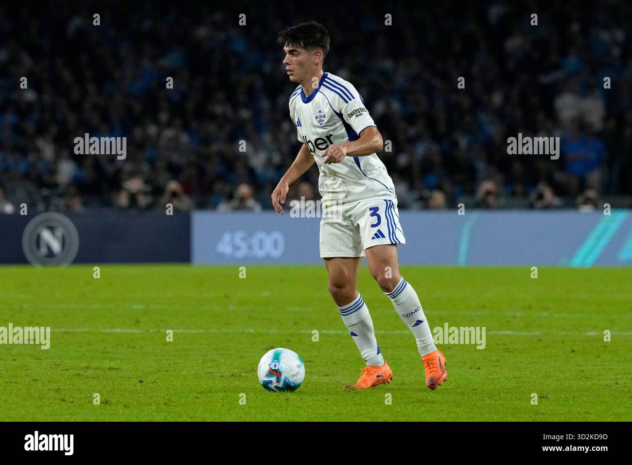 Naples, Italy. 1 Nov, 2025. Alex Valle of Como 1907 during the Serie A ...