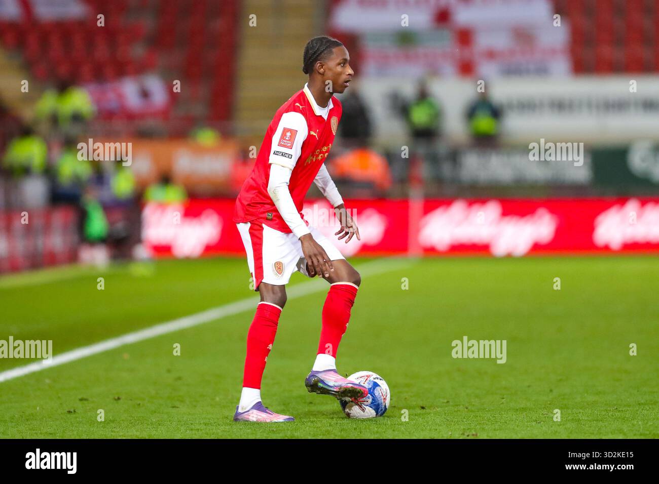 AESSEAL New York Stadium, Rotherham, England - 1st November 2025 Ar'Jany Martha (11) of ...