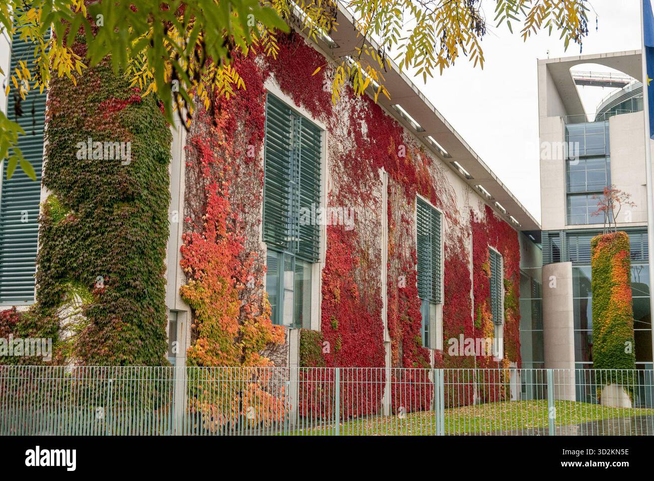 Chancellery in autumn, Berlin, October 22, 2025 Stock Photo - Alamy