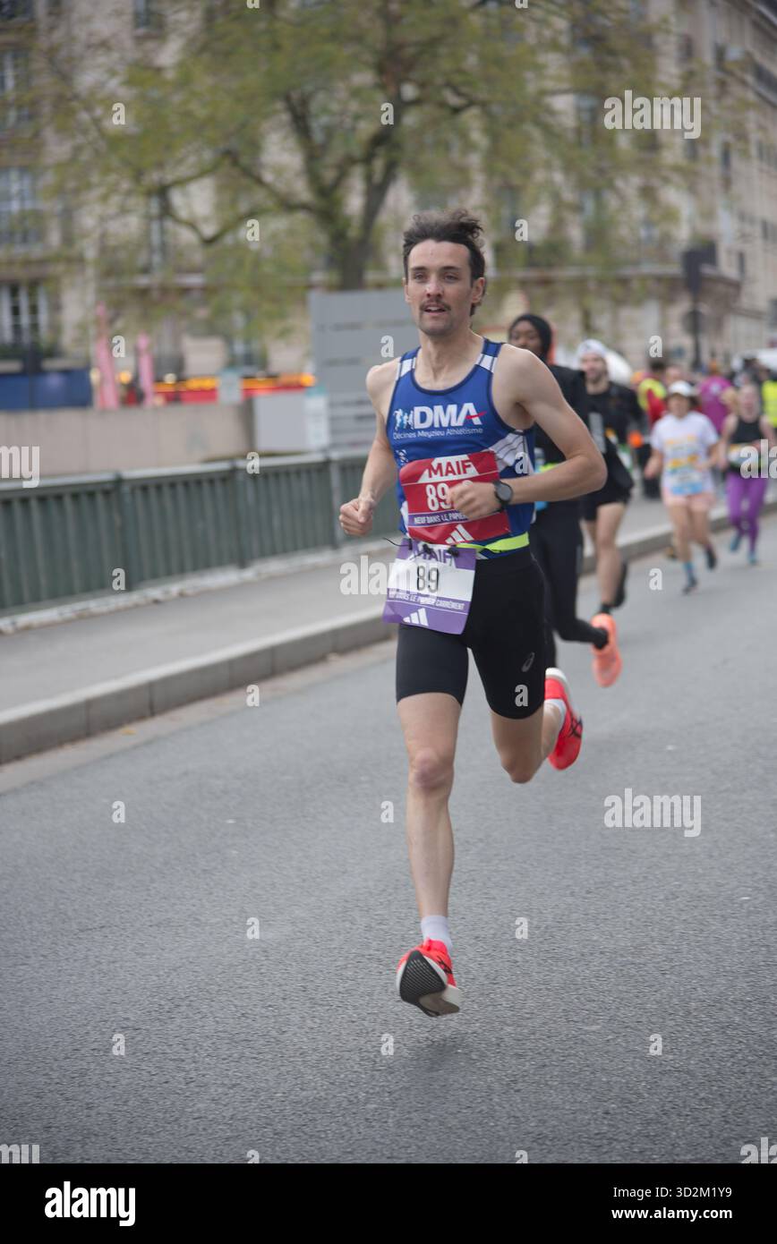 PARIS ON RELAY: THE EKIDEN UNDER THE WATCHFUL EYE OF THE IRON LADY ...