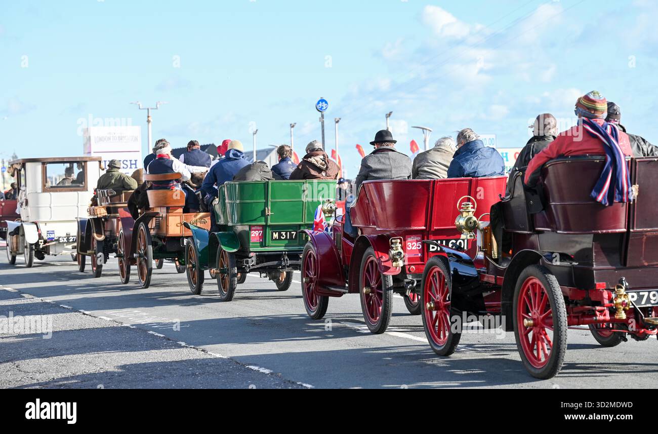 Brighton UK 2nd November 2025 - Cars approach the finish in Brighton of ...
