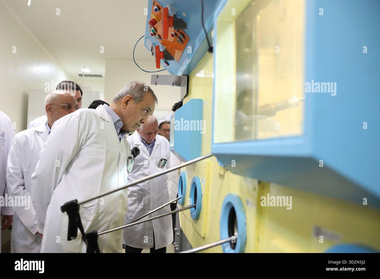 Sanctions relief talks hi-res stock photography and images - Alamy