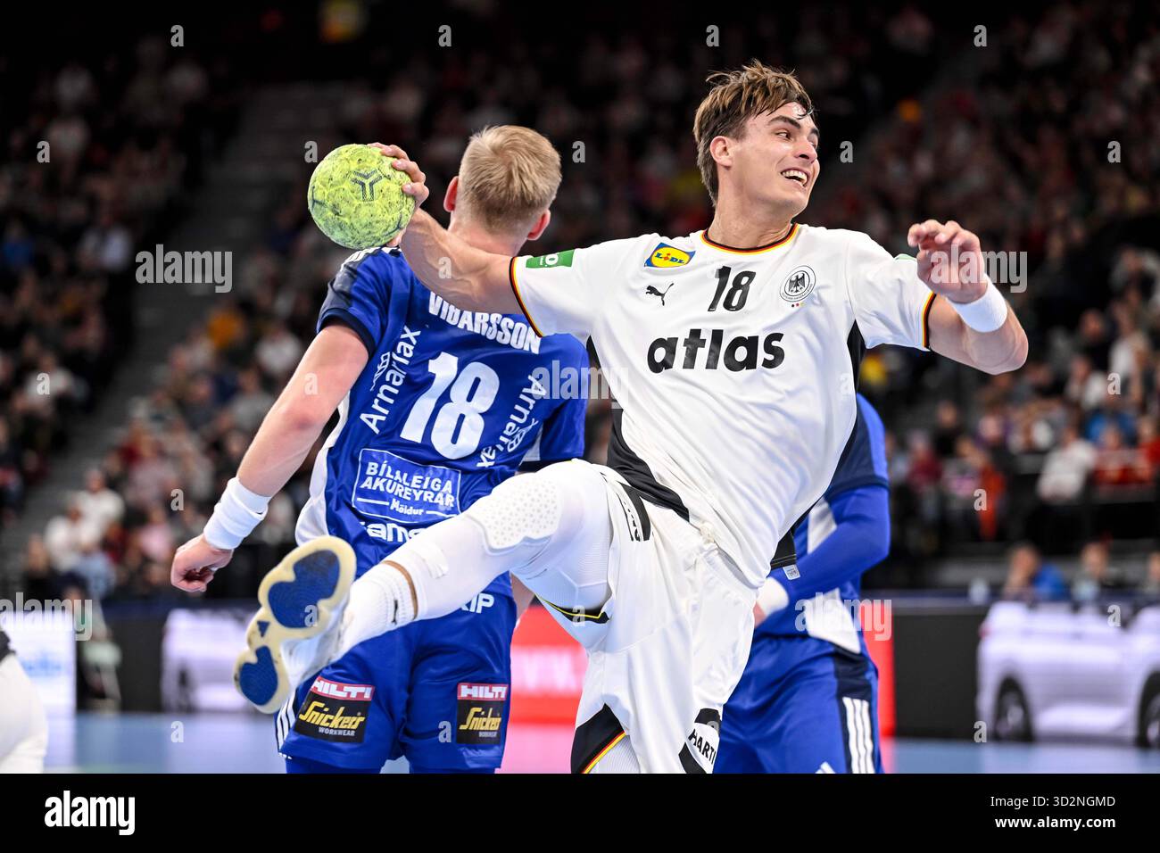 Germany's Julian Köster, right, and Iceland's Ellioi Snaer Vidarsson in ...