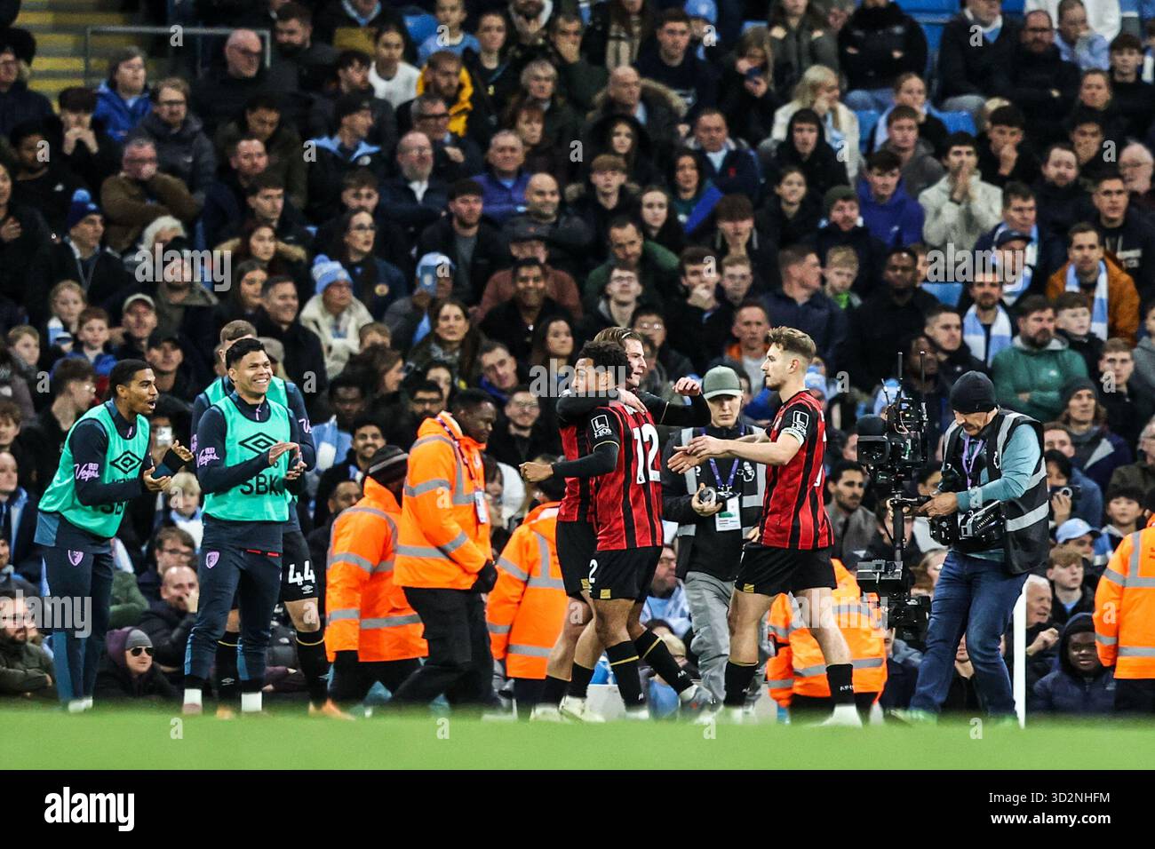 Tyler Adams of Bournemouth celebrates his goal to make it 1-1 during ...