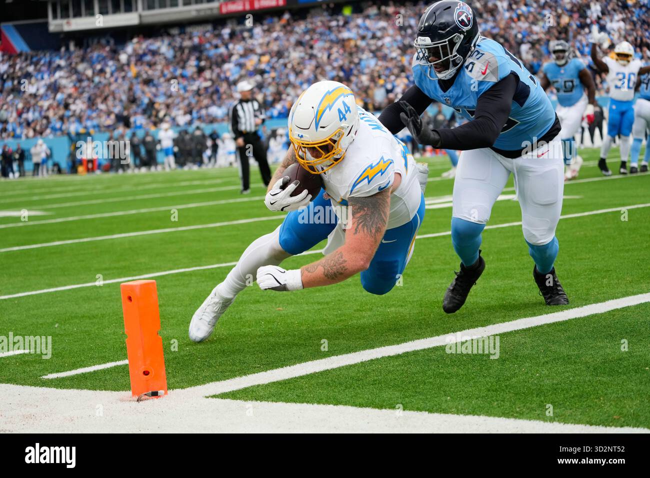 Los Angeles Chargers fullback Scott Matlock (44) scores a touchdown ...