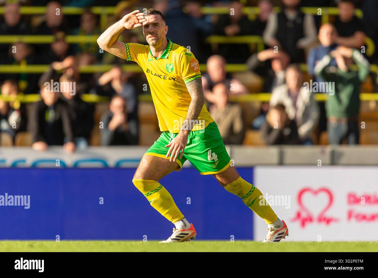 Shane Duffy of Norwich City during the Sky Bet Championship match ...