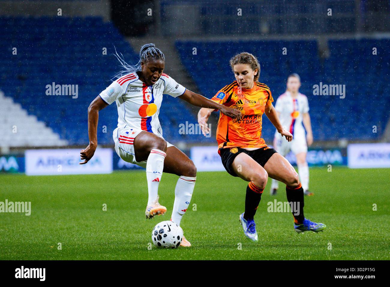 Kadidiatou Diani (11 Olympique Lyonnais) in action during the Arkema ...