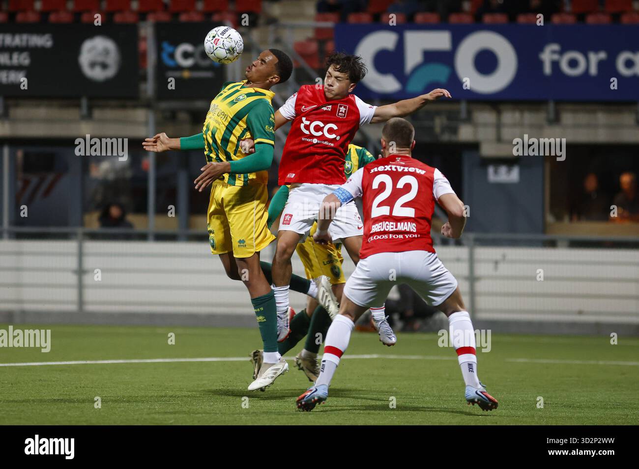 MAASTRICHT , 02-11-2025 , De Geusselt , season 2025 / 2026 , Dutch ...