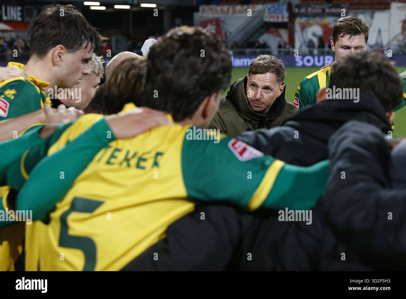 MAASTRICHT , 02-11-2025 , De Geusselt , season 2025 / 2026 , Dutch ...