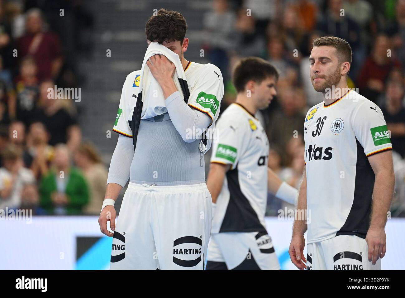 From left: Marco Grgic (GER), Lukas Mertens (GER), disappointment ...