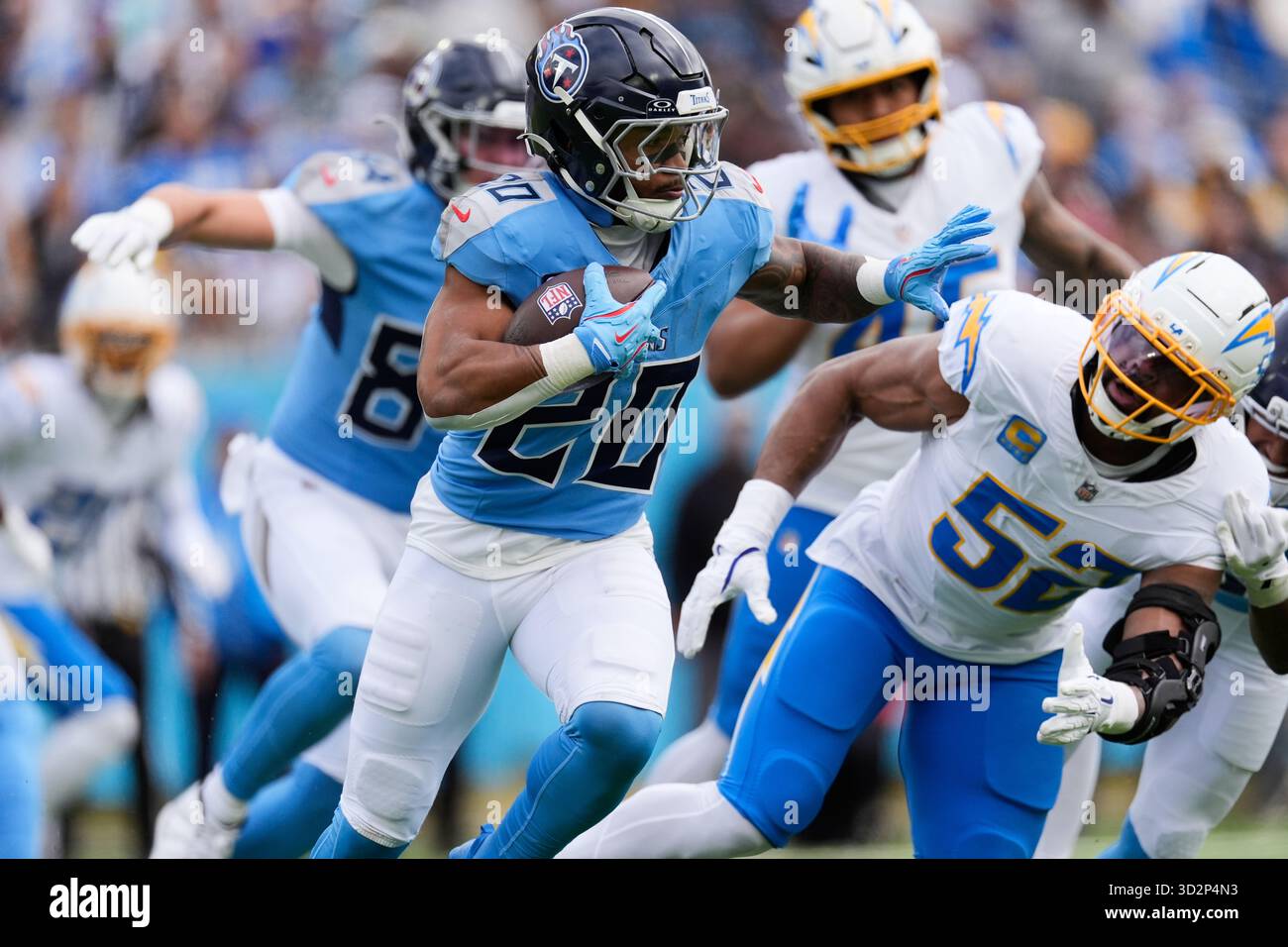 Tennessee Titans running back Tony Pollard (20) carries during the ...