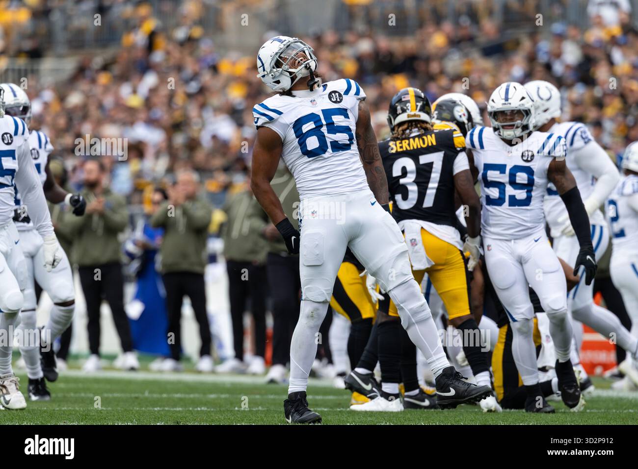 Indianapolis Colts tight end Drew Ogletree (85) reacts after a tackle ...
