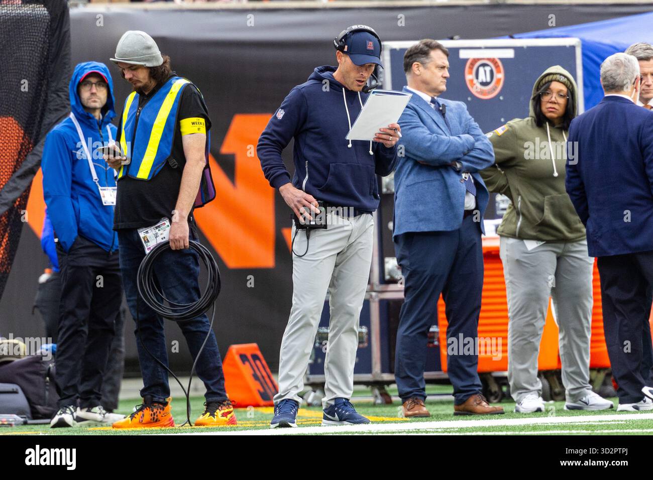 November 02, 2025: Chicago Bears head coach Ben Johnson calls the play ...